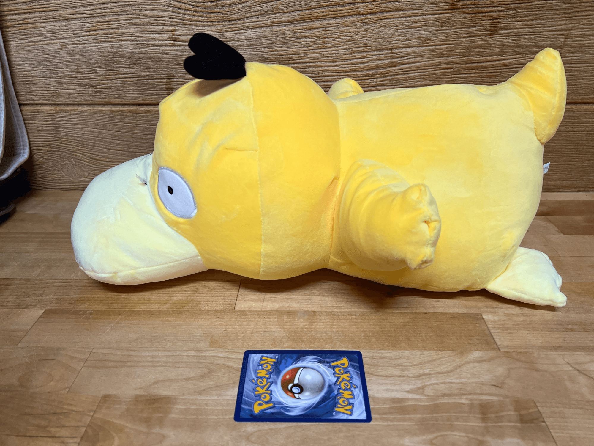 Large Psyduck Plush Toy - Pokemon Store