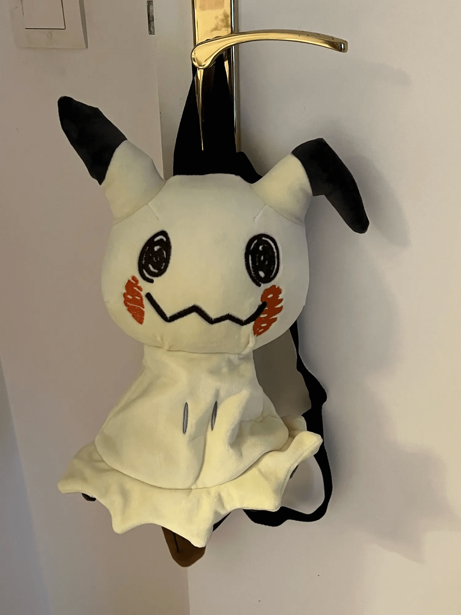 Pokémon Mimikyu Plush Backpack - Pokemon Store